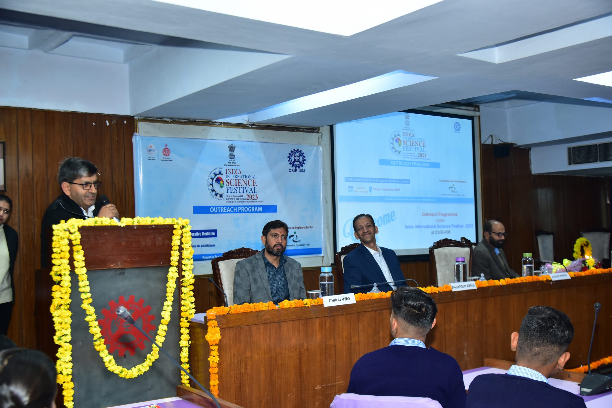 CSIR-IIIM holds IISF outreach programm – CSIR-Indian Institute of ...